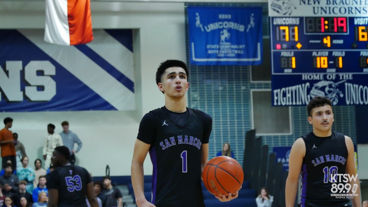 San Marcos Basketball Struggles at New Braunfels – KTSW 89.9