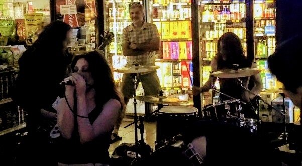 Fatal Femmes: Celebrating female-fronted hardcore bands – KTSW 89.9