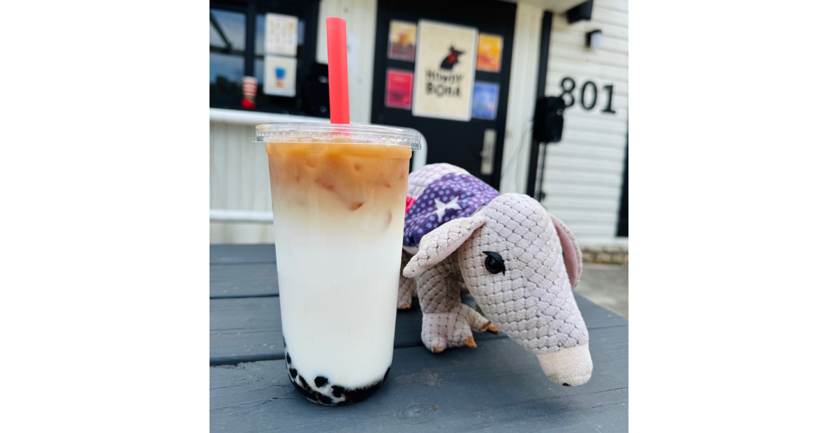 KTSW Loves: Howdy Boba – KTSW 89.9